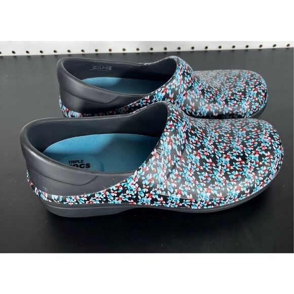 CROCS | Shoes | Crocs Floral Print Clogs Size | Poshmark